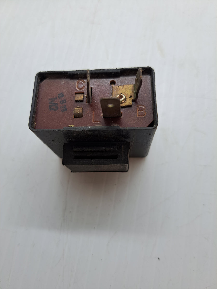 Yamaha Flasher Relay – Oshawa Cycle Salvage