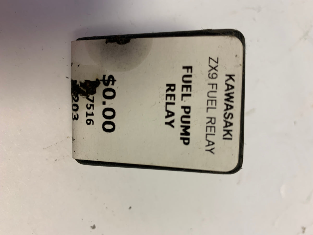 Kawasaki Fuel Pump Relay – Oshawa Cycle Salvage