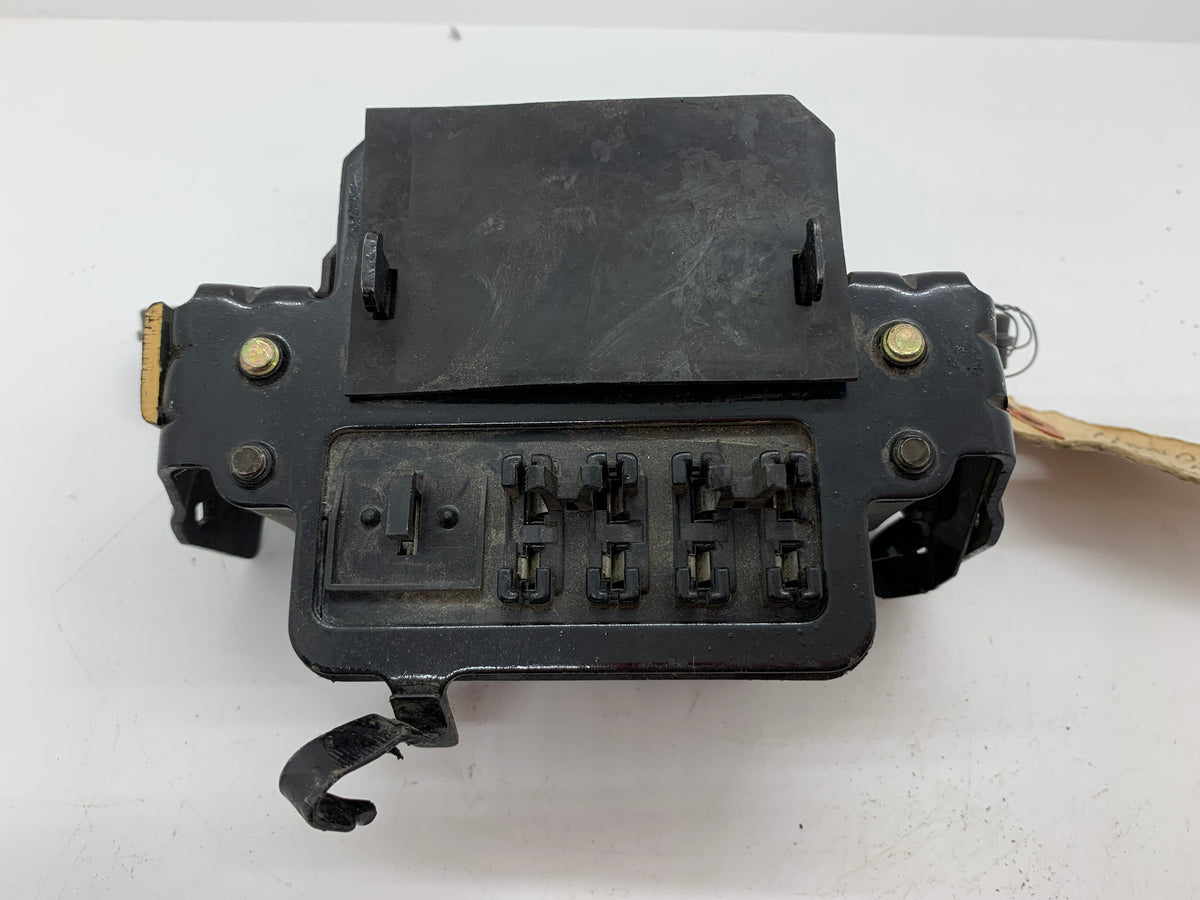 VT750 Shadow Fuse Box – Oshawa Cycle Salvage