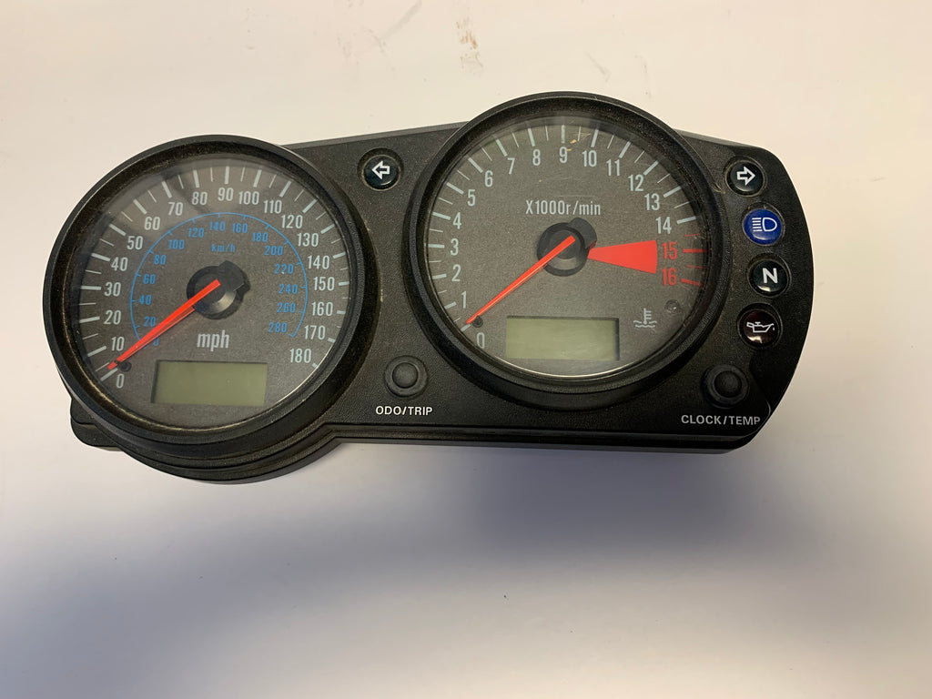 ZX-6R Speedo Gauges – Oshawa Cycle Salvage